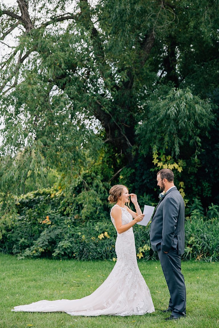 Rustic, Barn at Dunvilla Wedding | Shayla & Bryan - amberlangerud.com