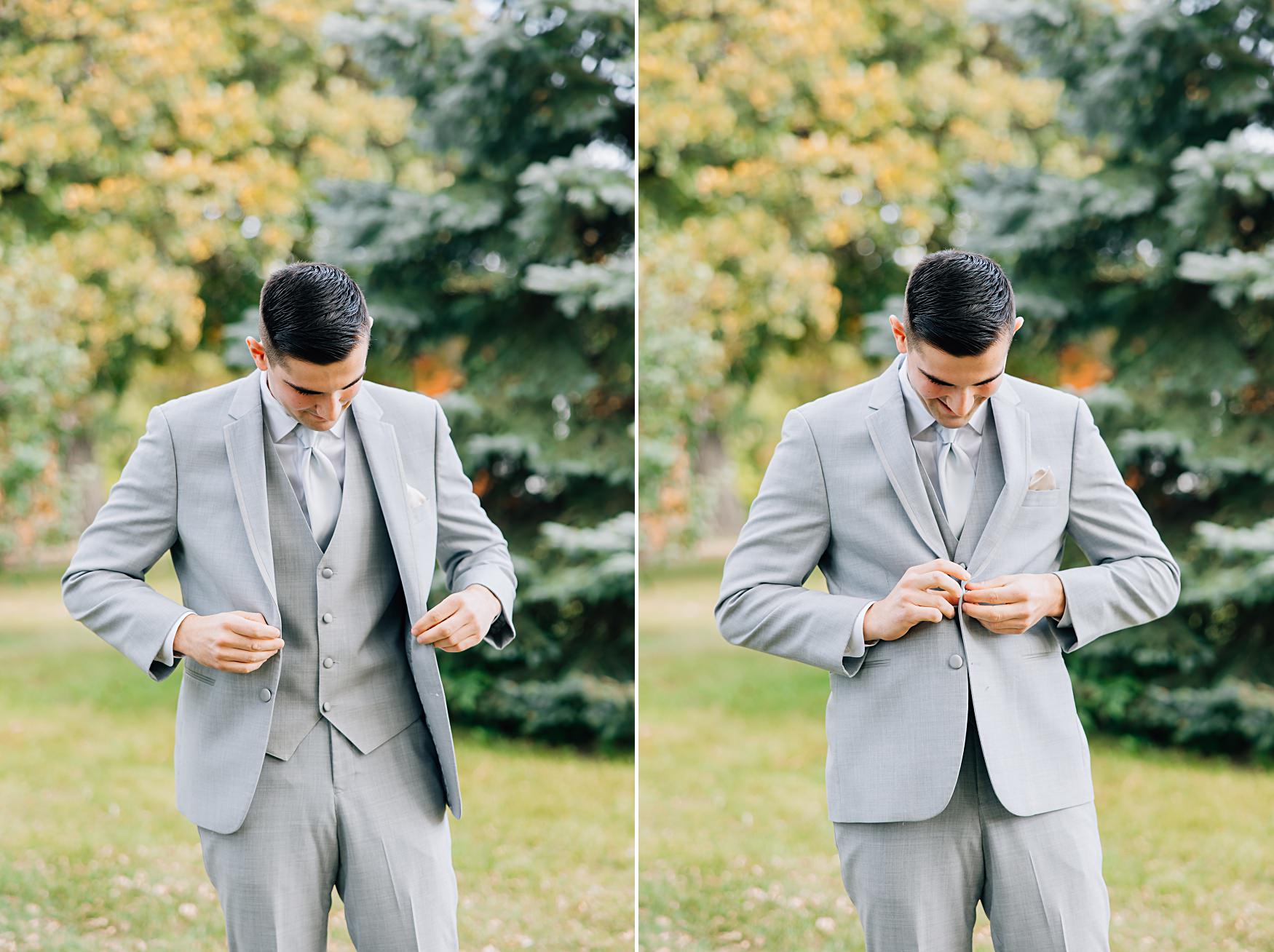 Fall, Hitching Post Wedding | Annie & Jared - amberlangerud.com